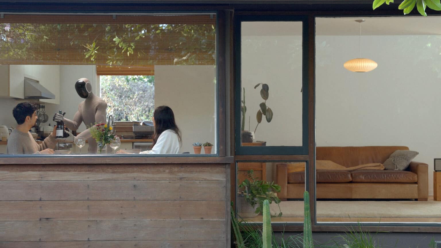 1X、家庭用ヒューマノイドロボット「NEO Gamma」を発表：柔らかい外観とAIで家庭に溶け込む | XenoSpectrum