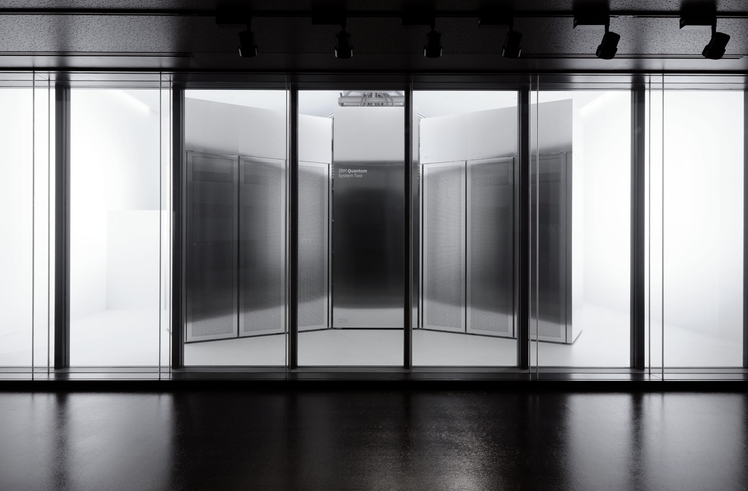 [B!] 日本が「量子中心」時代の震源地に：IBMと理研による「量子コンピュータと富岳」の歴史的統合が拓くコンピューティング新時代 | XenoSpectrum