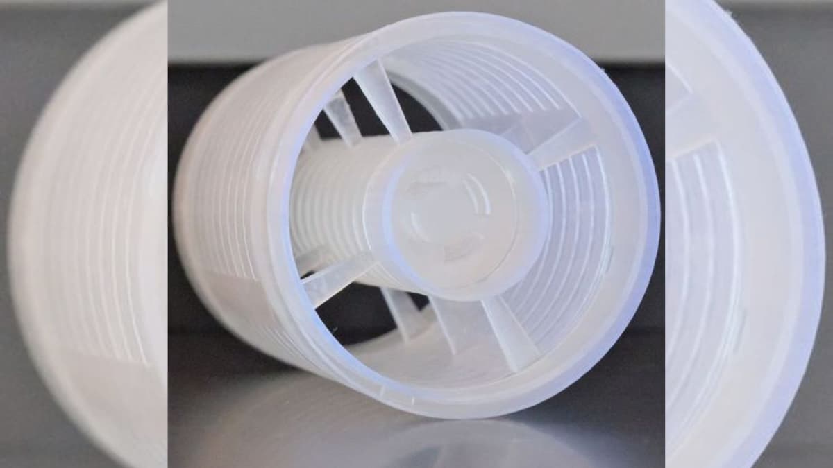 音を遮断しながら風も通す。ボストン大学が騒音問題を解決する革命的メタマテリアル「PGUOM」を発表 | XenoSpectrum